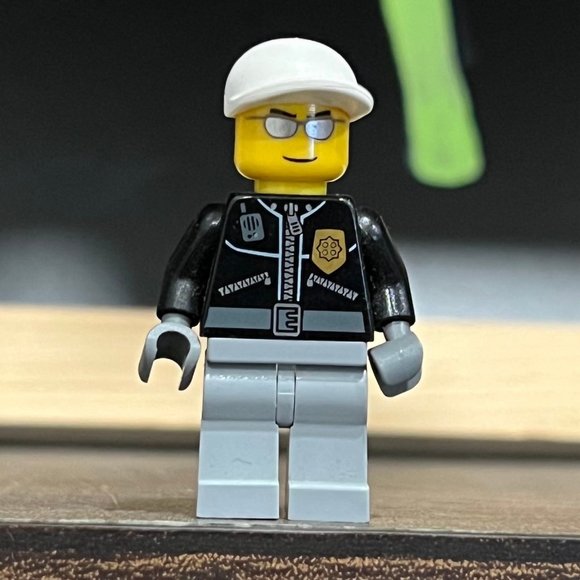 Lego | Toys | Lego City Police Minifigure With Sunglasses White Hat ...